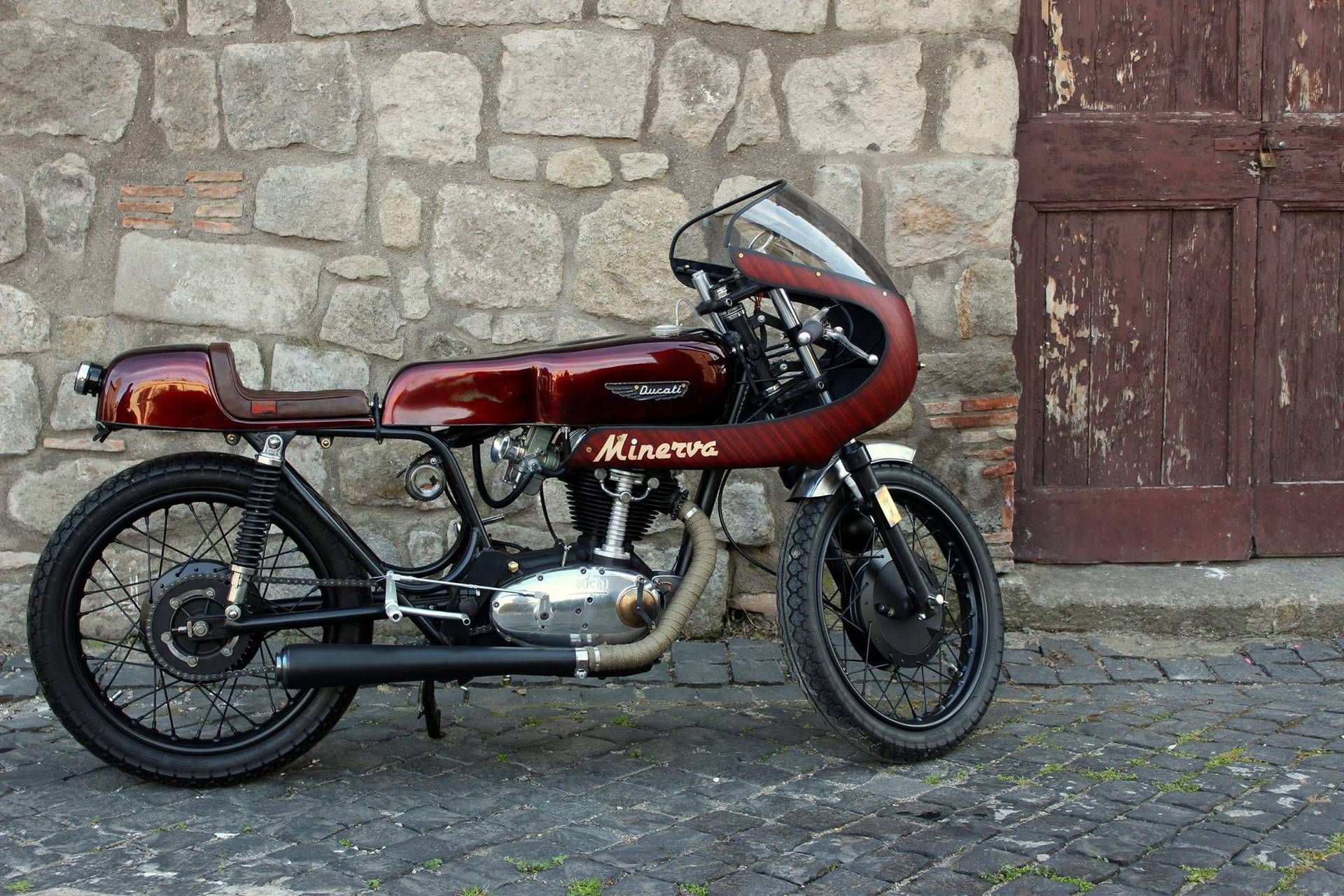 'Minerva', la moto special tutta italiana del preparatore Simone Ceccarelli