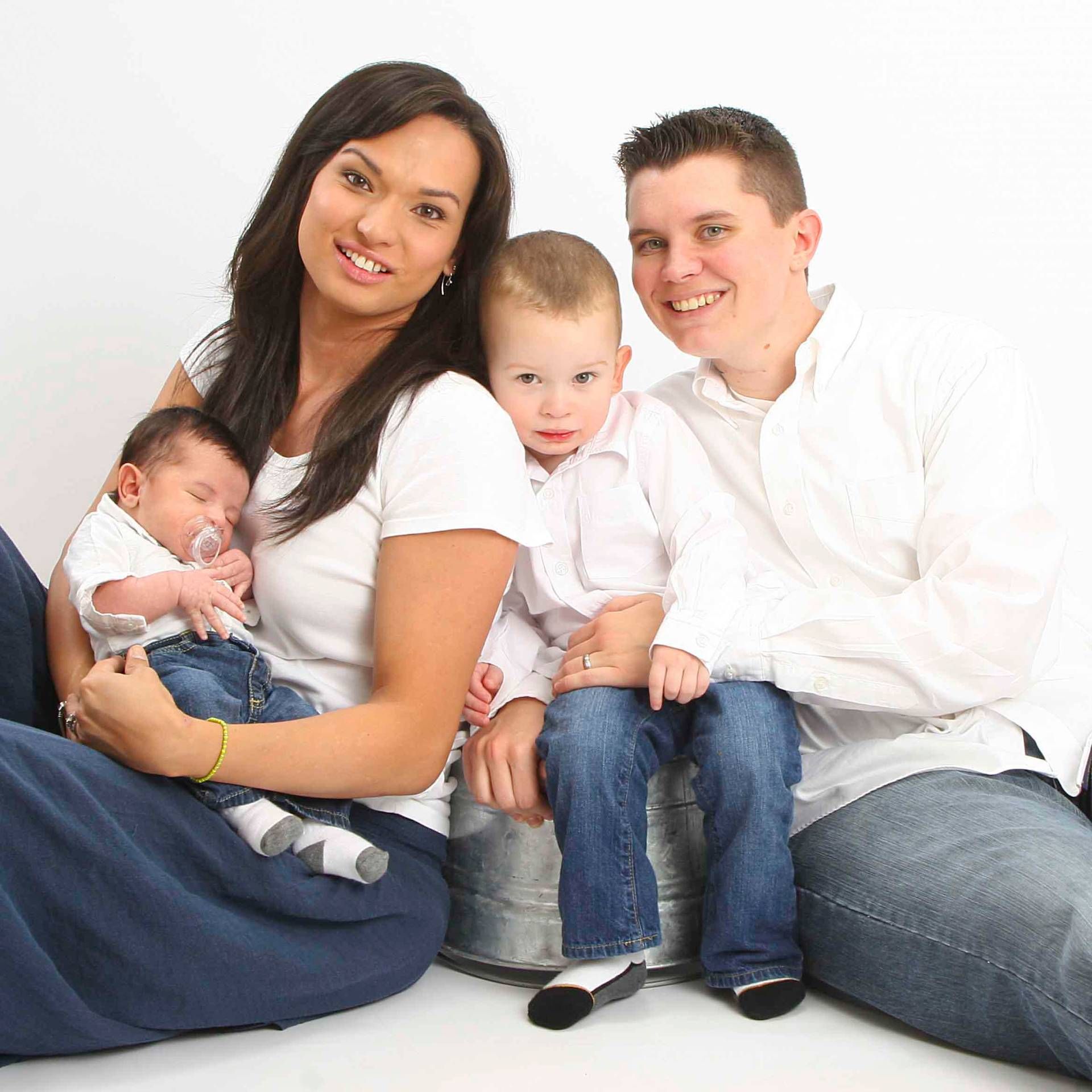 La transfamiglia, dove la mamma è 'lui' e il papà è 'lei'