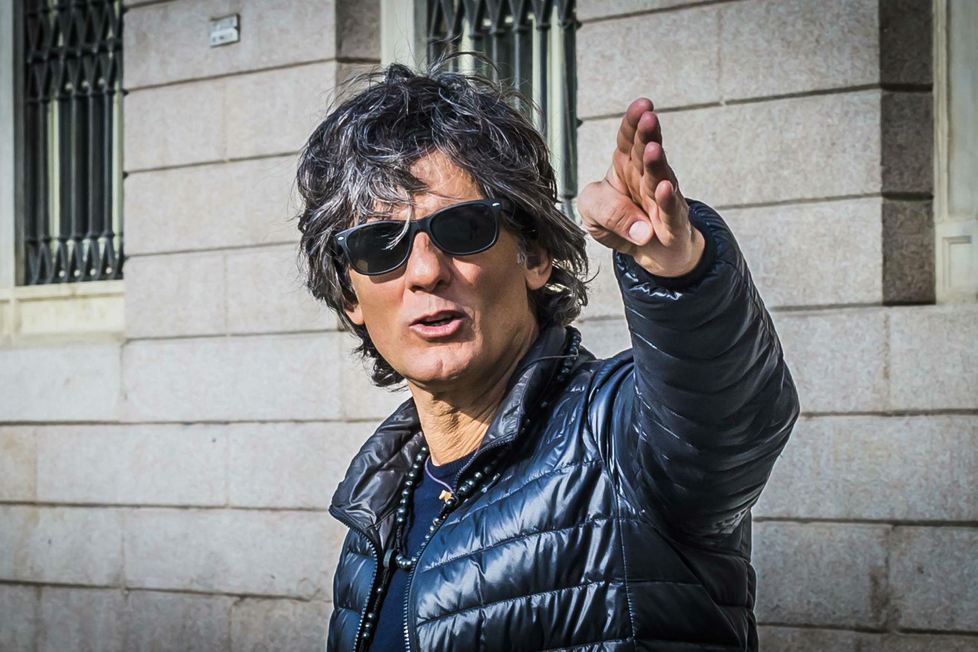 Fiorello e il film su Vacchi: "Sorrentino mi ha mandato la locandina ...