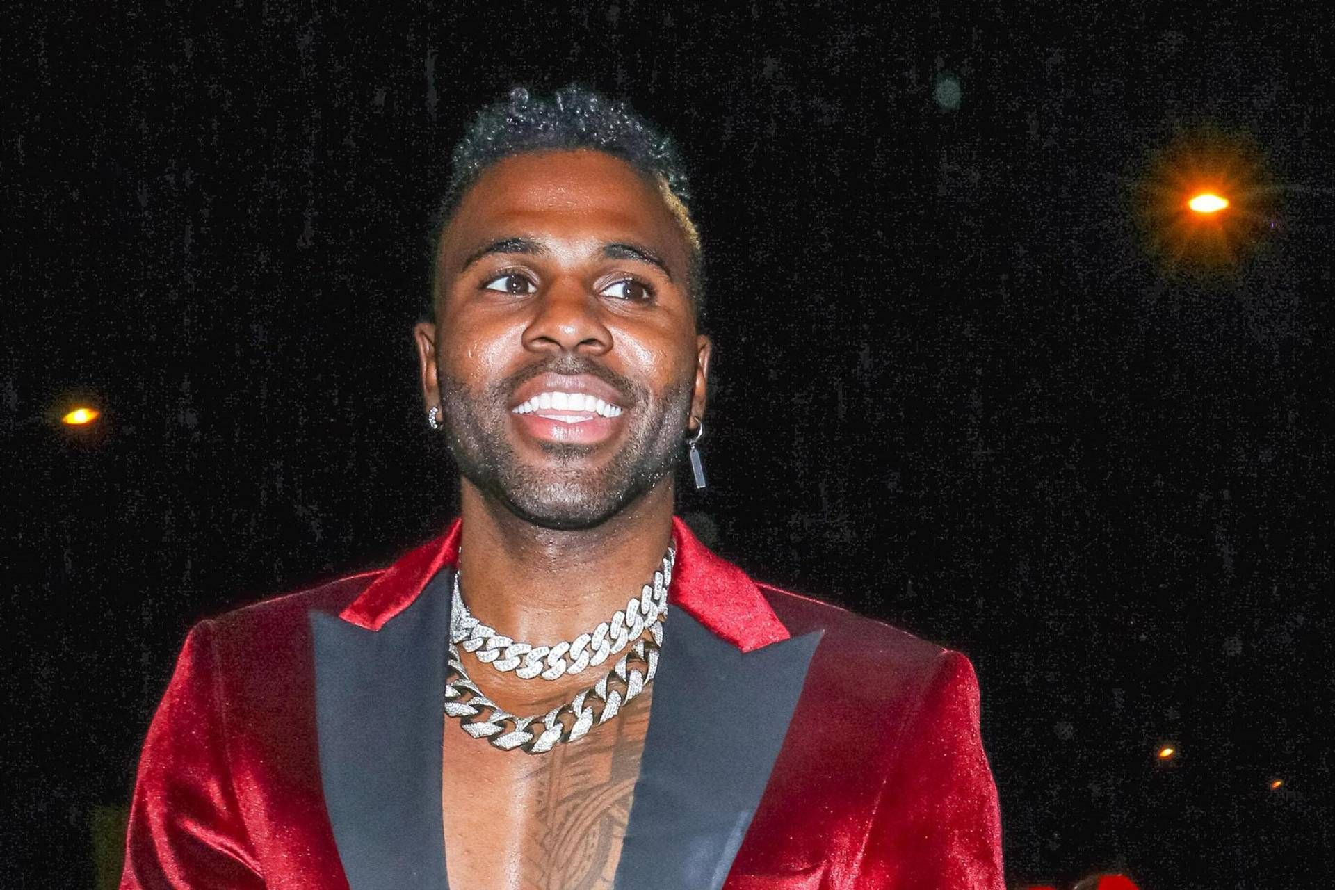 Jason Derulo in slip troppo hot, Instagram lo oscura