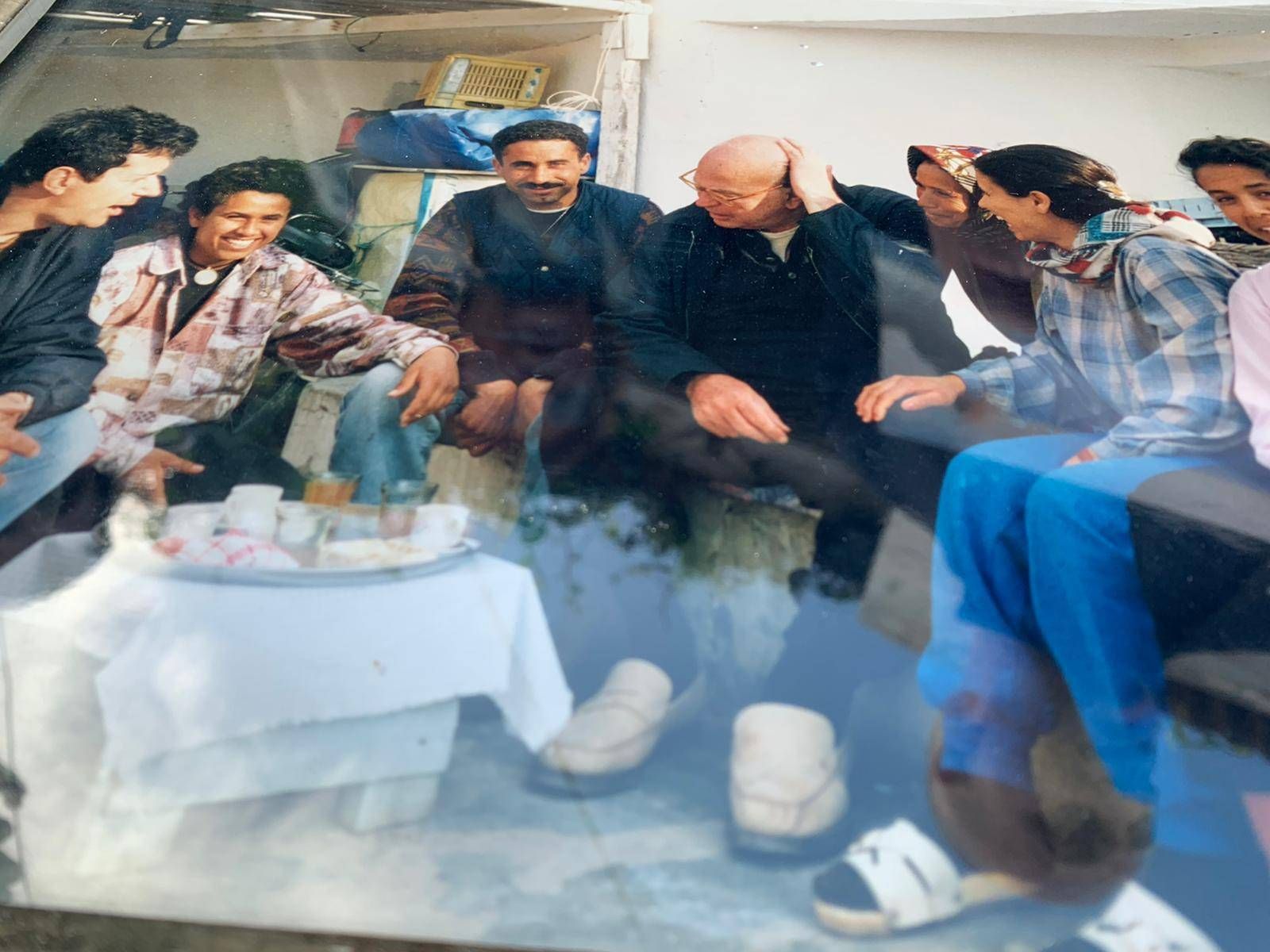 Craxi, le foto con i pescatori