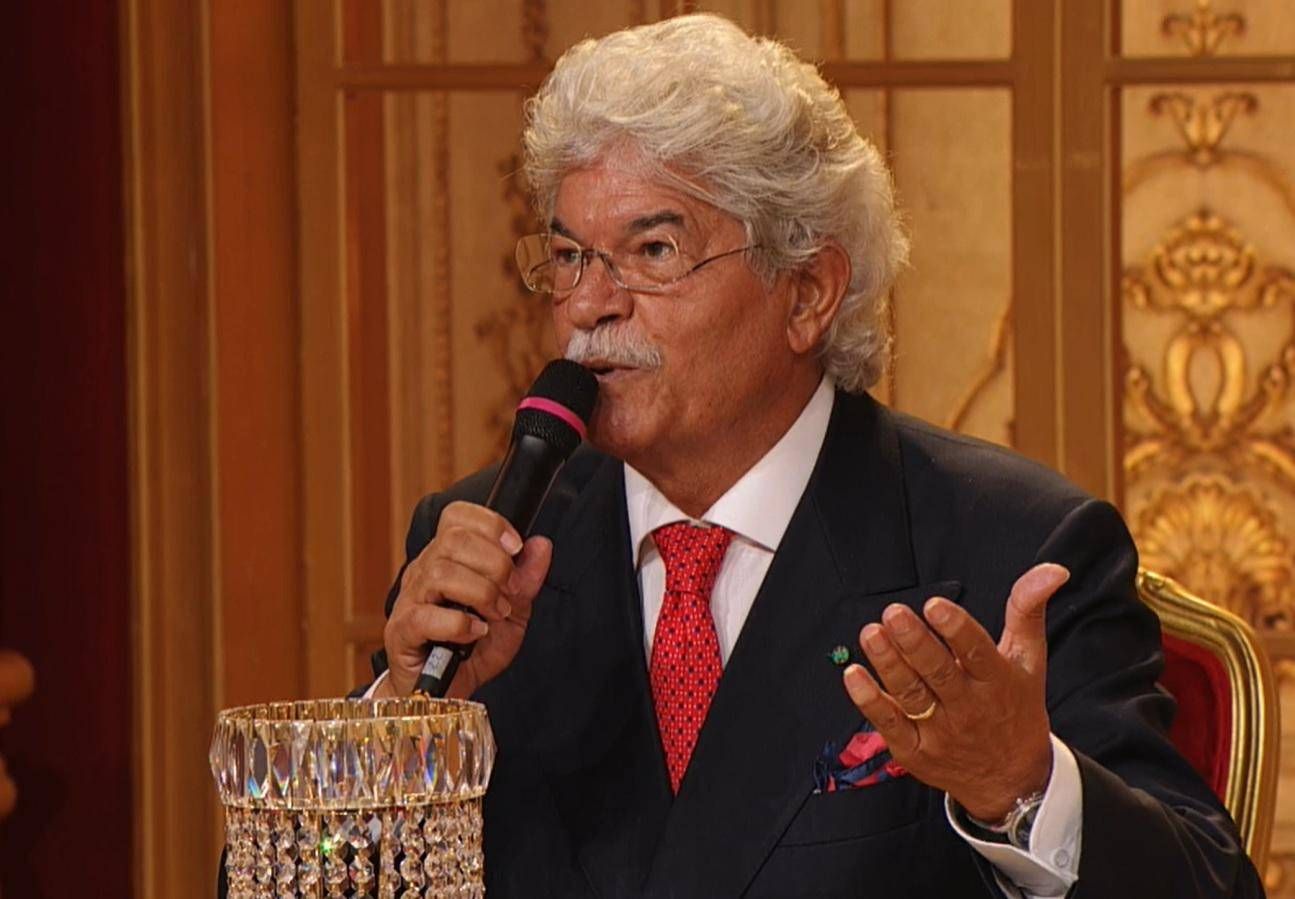 Ballando con le stelle, Razzi debutta con gaffe