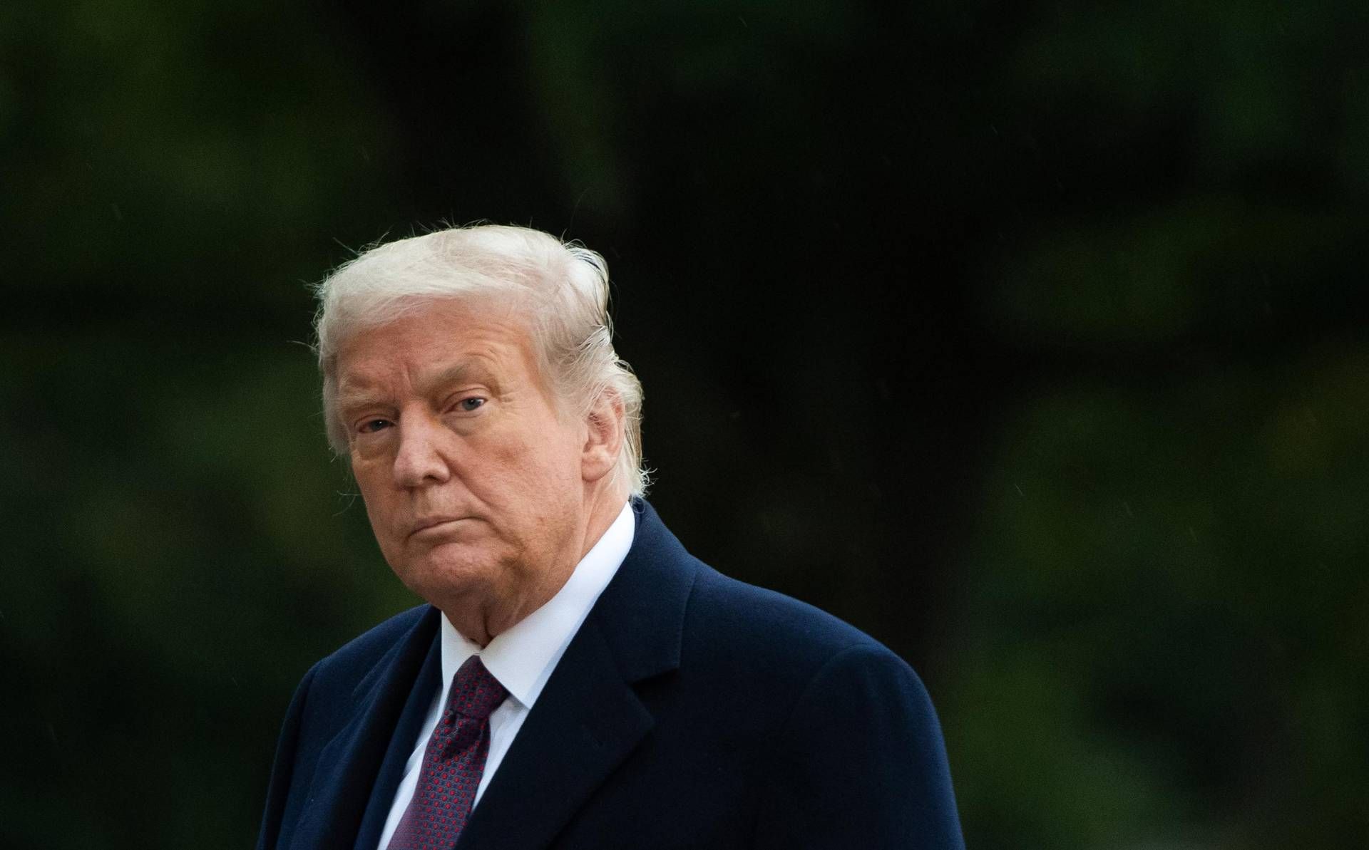 Usa: media, Trump ha avuto 39 di febbre, non voleva andare in ospedale