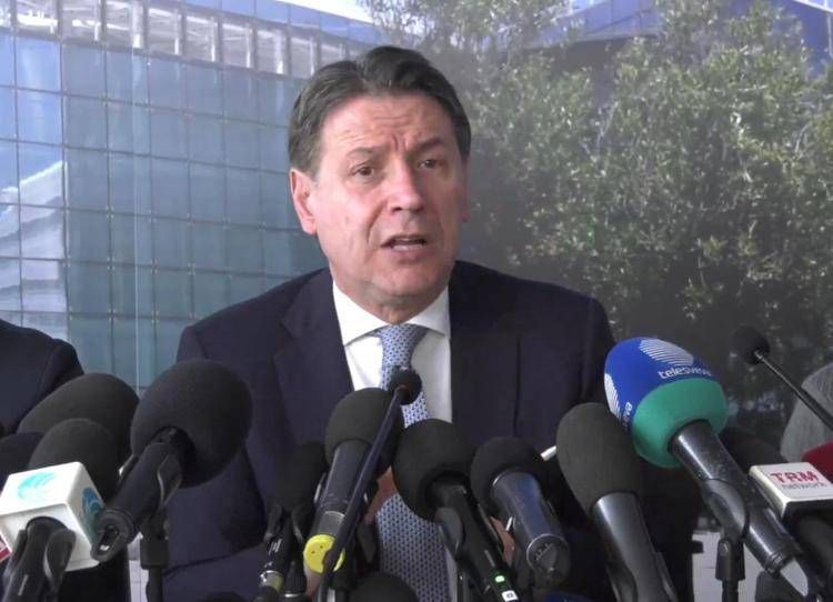 Puglia, M5S esce da giunta Emiliano. Conte: “Non possiamo chiudere gli ...