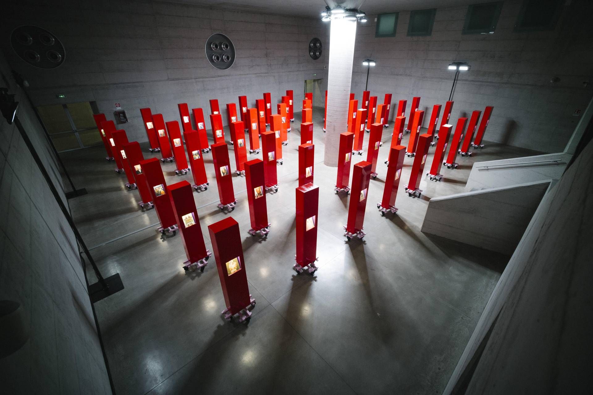 Vogue Italia compie 60 anni, a Milano mostra per l'iconica rivista